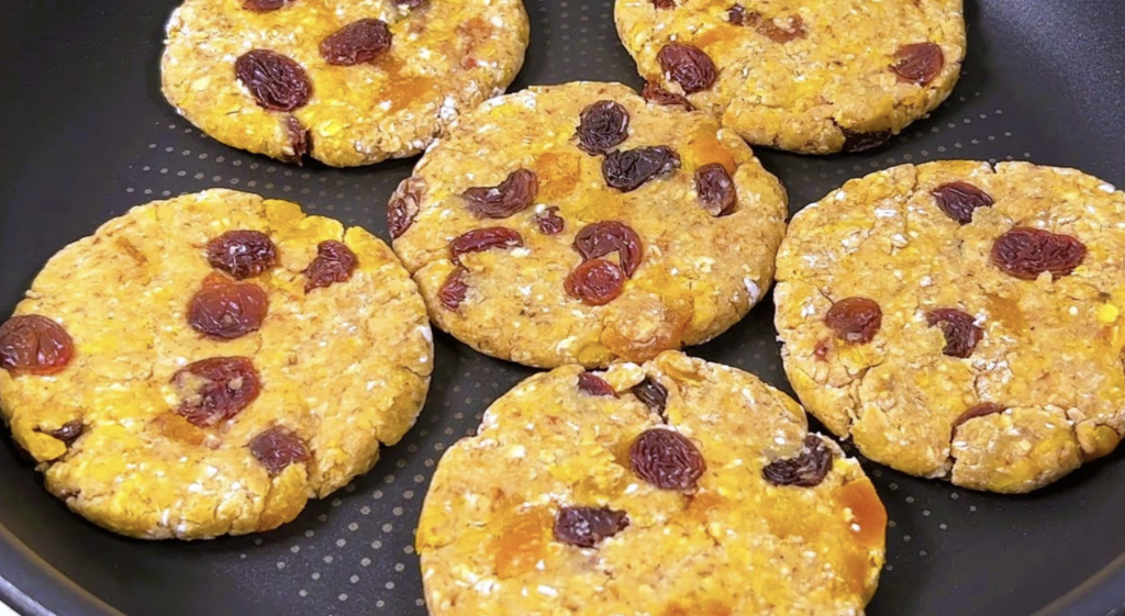 Healthy Cookies: Flourless, Sugar-Free, and Bursting with Energy!