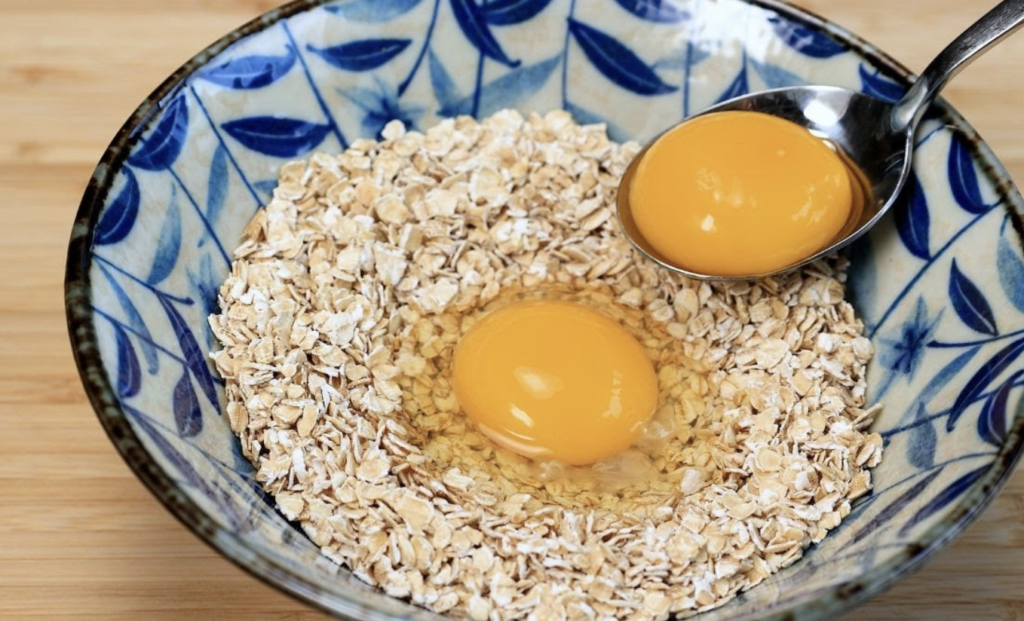 Quick and Delicious 5-Minute Oat and Egg Breakfast Recipe